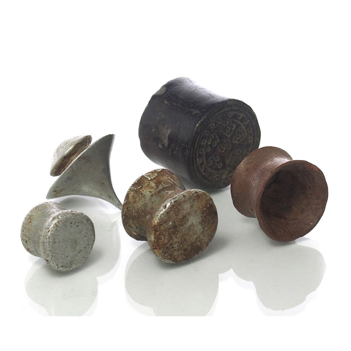 Ethiopian Ear Plugs Ca. 1900-1920 – Beads of Paradise